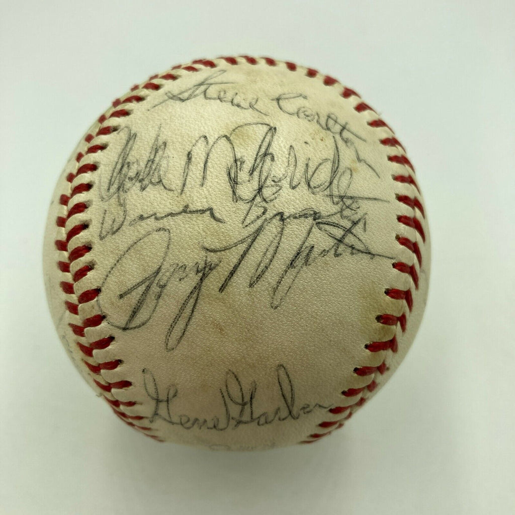 Mike Schmidt 1977 Philadelphia Phillies Team Signed Baseball ...