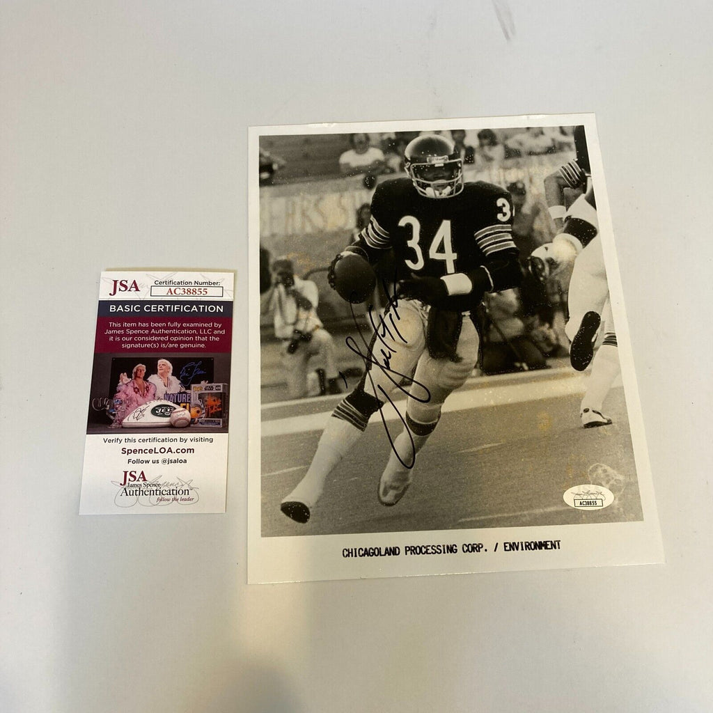 Walter Payton Signed Autographed 8x10 Photo JSA COA — Showpieces Sports