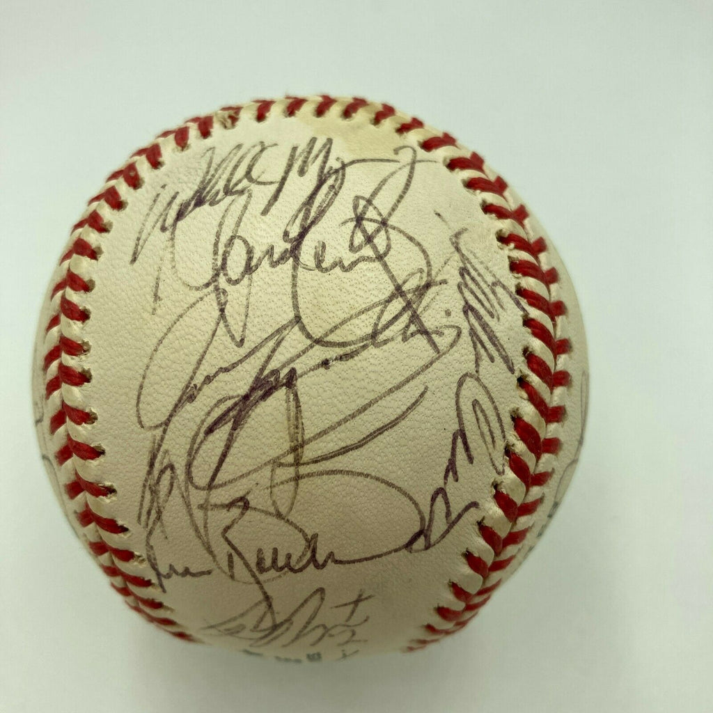 1980's Philadelphia Phillies Team Signed Official National League Base ...